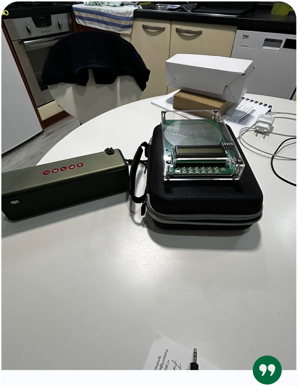 Bio-Healing Frequency Generator V2 LIMITED BUNDLE – SyntHealth